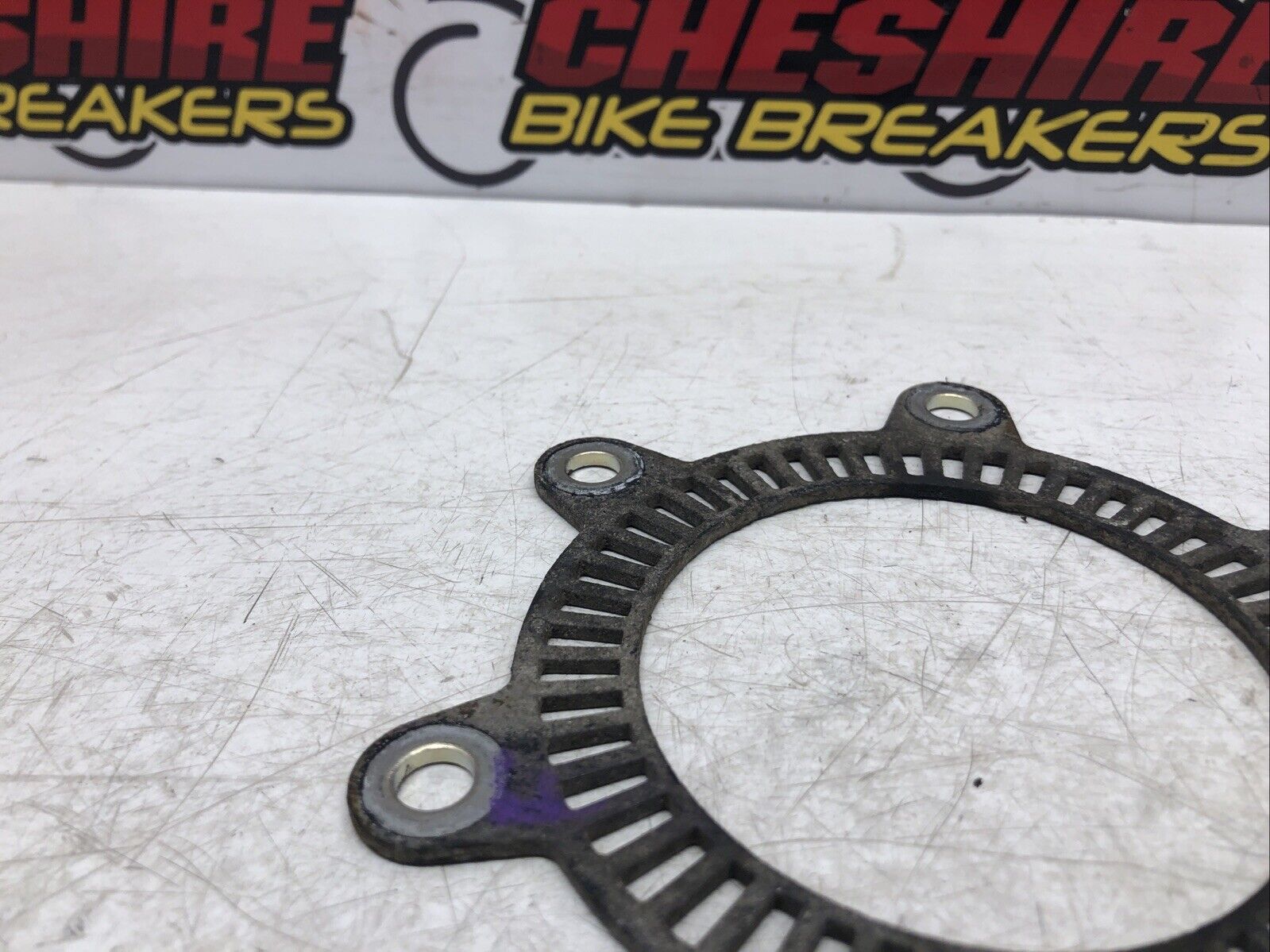 ♻️ Royal Enfield Himalayan 411 Eu4 2016 – 2020 Rear ABS Ring Disc ♻️ ...