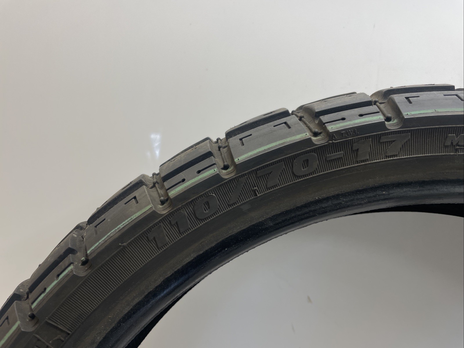 CST CM-AD01 110/70/17 Front Part Worn Used Motorcycle Tyre - Cheshire ...