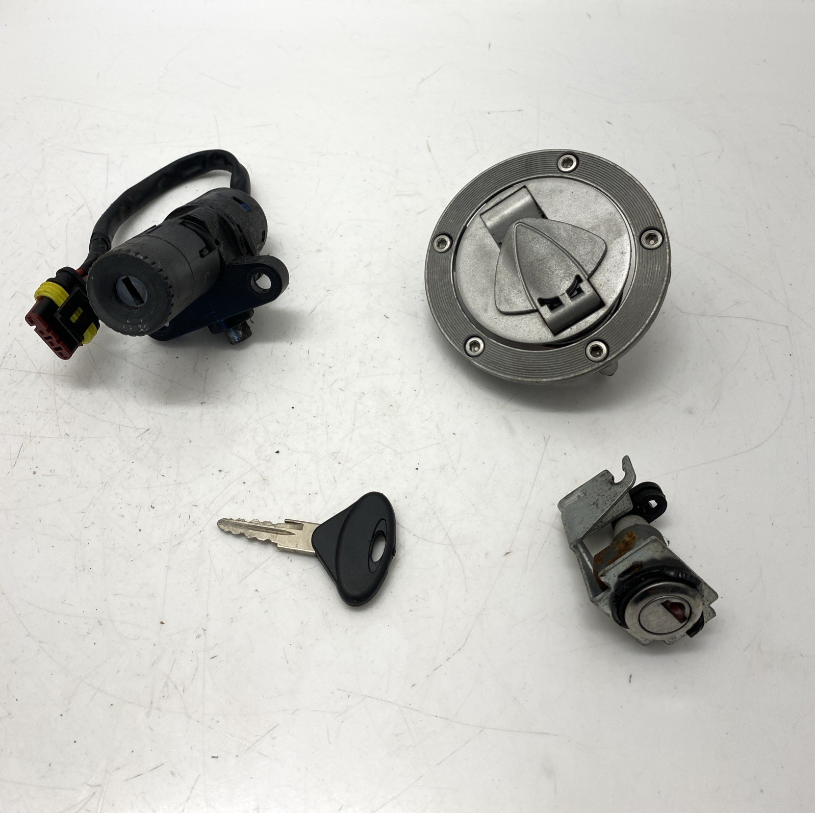 ♻️ Keeway Rkf 125 E5 2021 – 2025 Lock Set Kit & Key ♻️ - Cheshire Bike ...