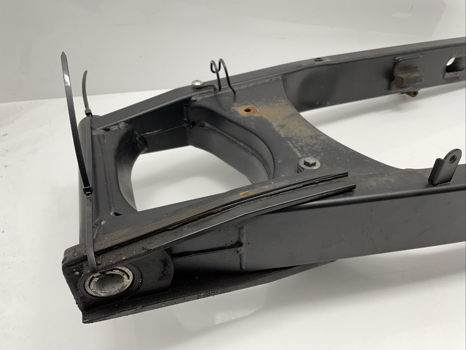 ♻️ Suzuki Gsr 750 Al6 2011 – 2016 Rear Swingarm ♻️ - Cheshire Bike Breakers