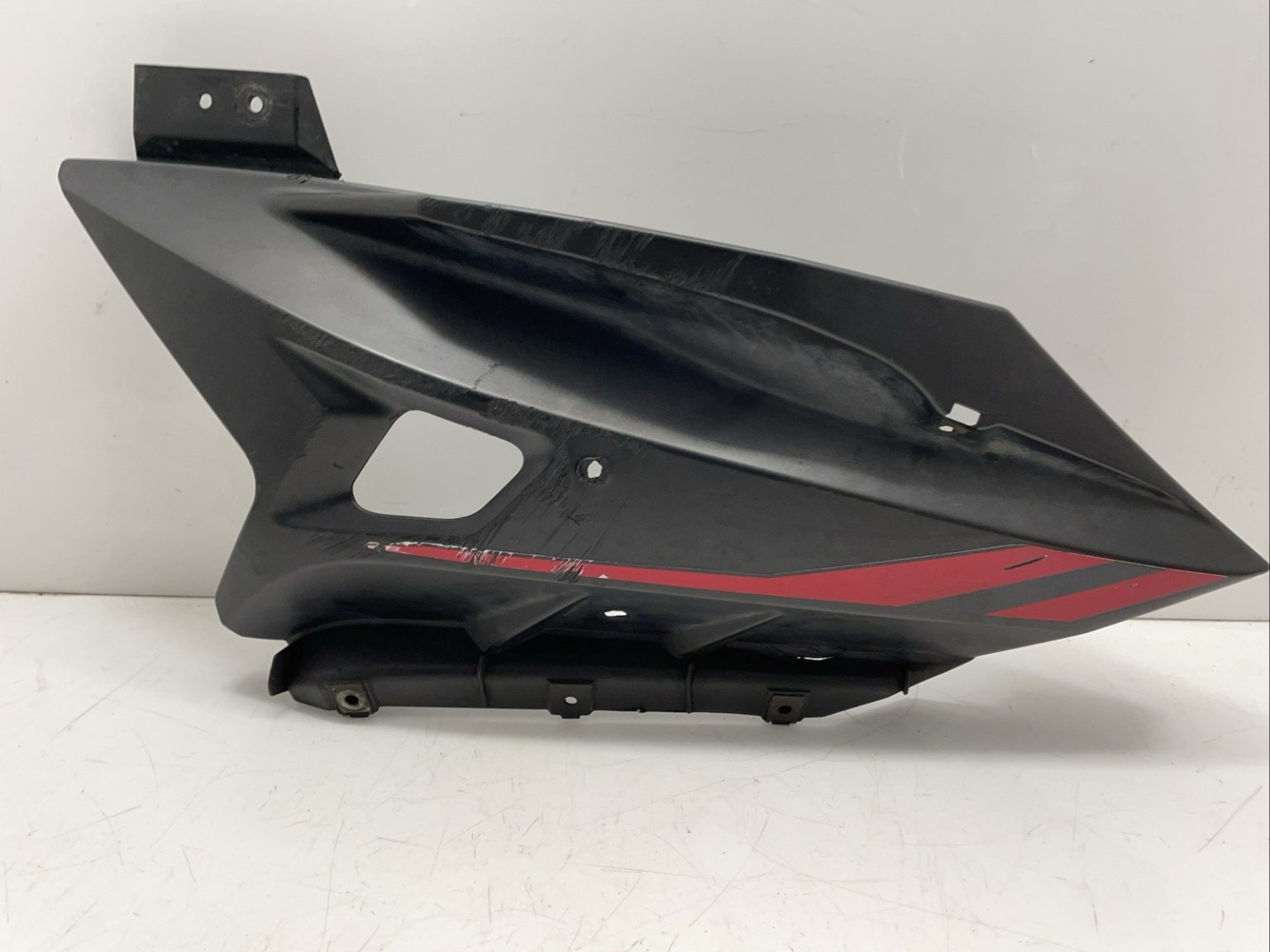 ♻️ Yamaha Yzf R125 2008 – 2013 Right Side Lower Belly Pan Fairing ♻️ ...