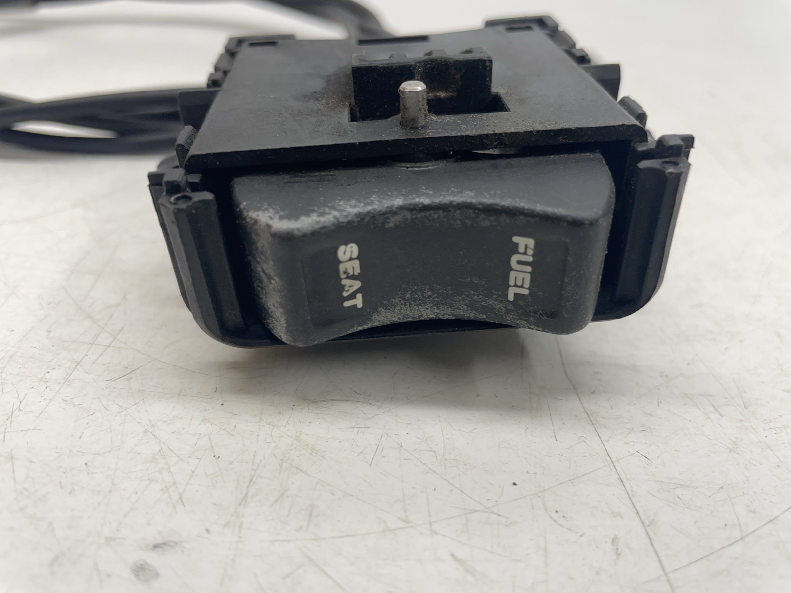 ♻️ Honda Ww 125 Ex2-f Pcx 2016 – 2017 Seat Lock Latch Release Switch ♻️ ...