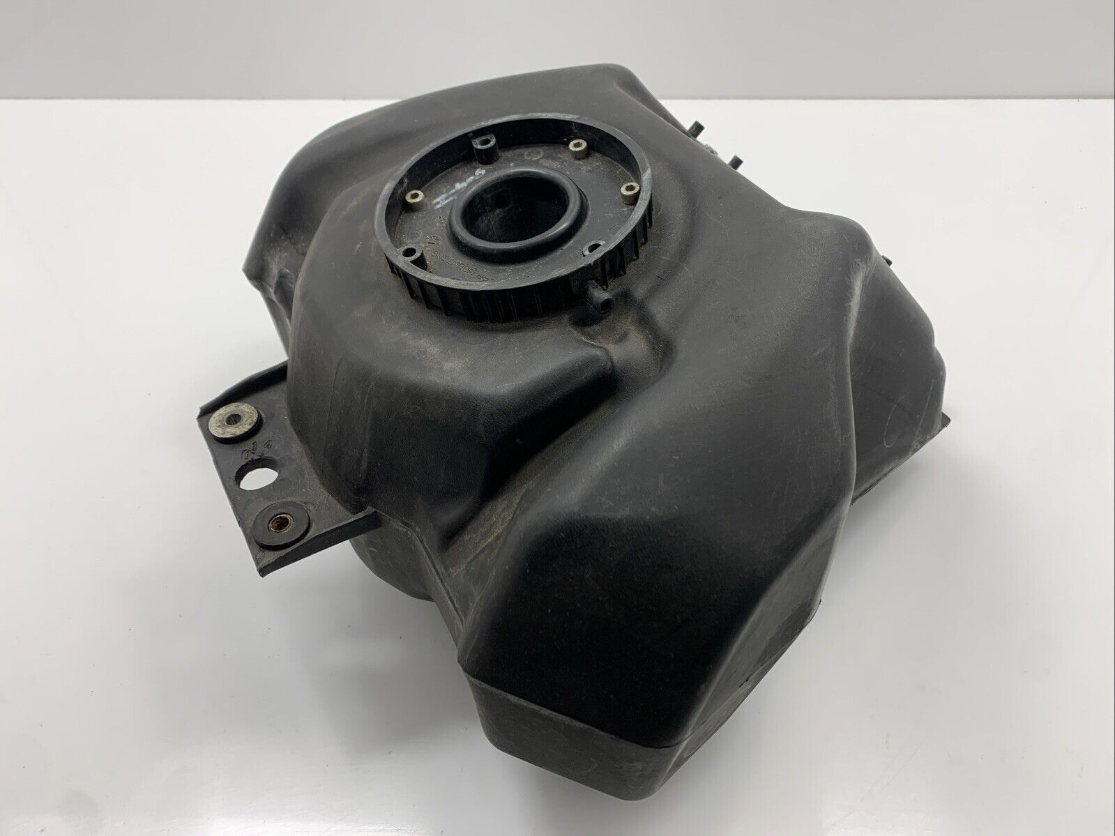 ♻️ Ktm 125 Duke Abs 2011 – 2016 Fuel Tank ♻️ - Cheshire Bike Breakers
