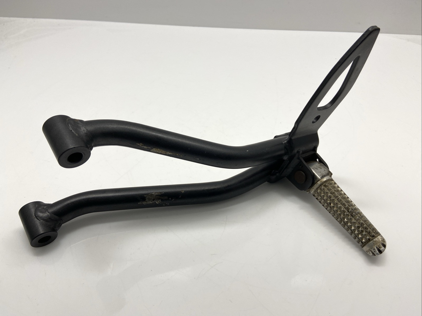 ♻️ Yamaha Xsr 125 Mtm125 2021 – 2025 Rear Left Side Footrest ♻️ ...