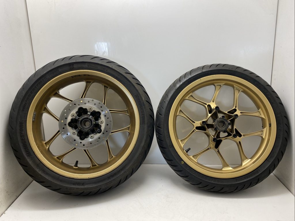 ♻️ Yamaha Yzf R1 2020 – 2025 Anniversary Front & Rear Wheels Wheel set ...