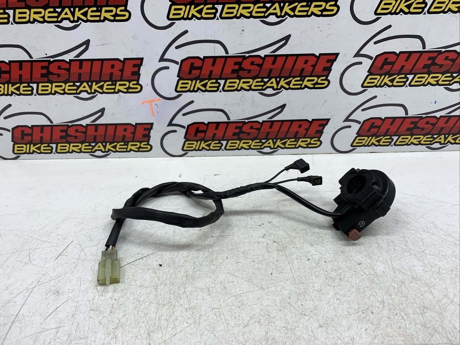 ♻️ Honda Cbr125r R-5 2004 – 2006 Right Side Switchgear ♻️ - Cheshire ...