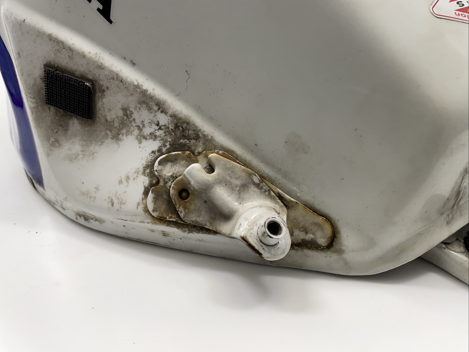 ♻️ Honda Cbr 500 Ra-e 2013 – 2015 Damaged Fuel Tank ♻️ - Cheshire Bike ...