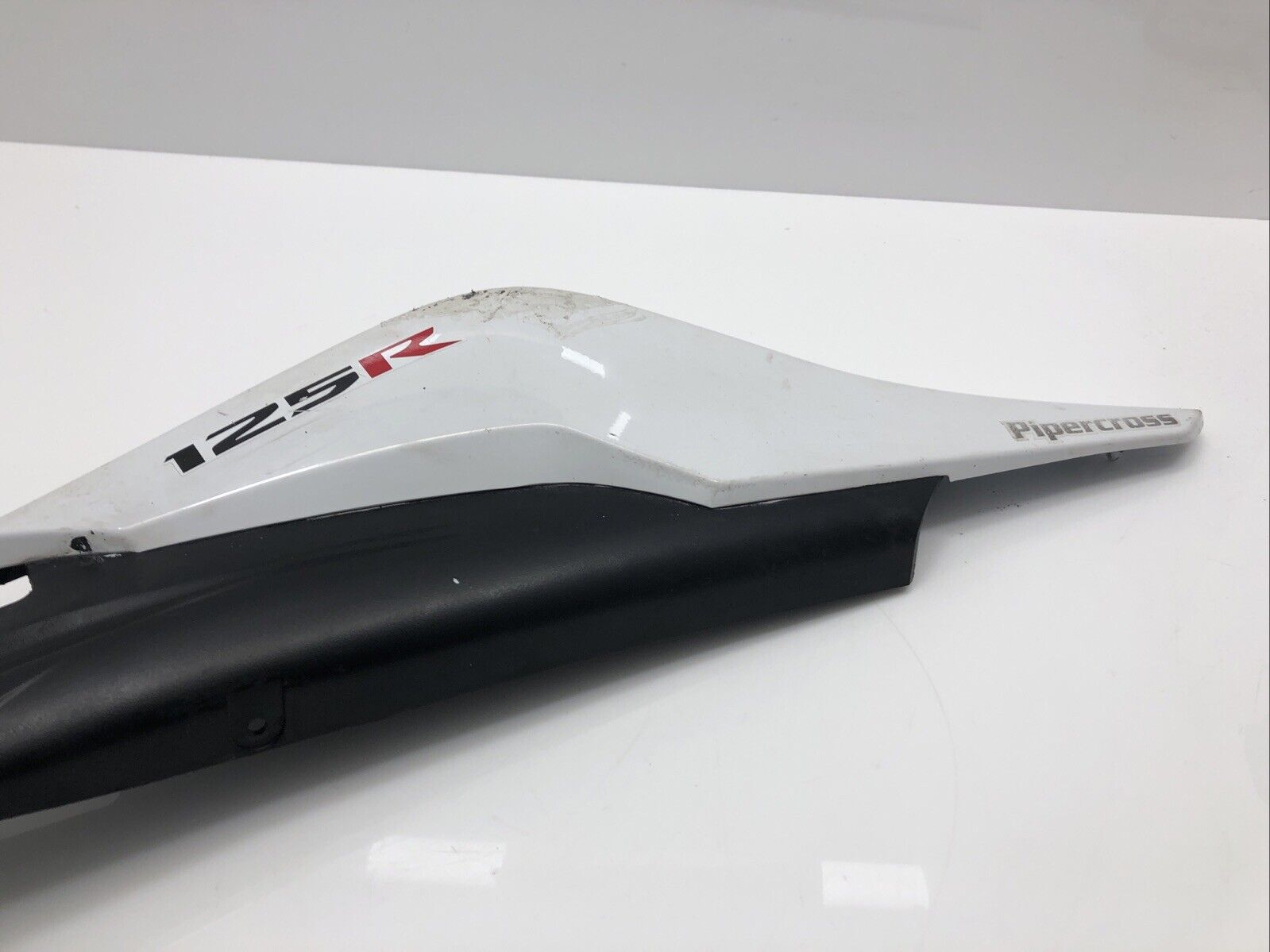 ♻️ Honda Cbr125r Cbr 125 R-d 2012 – 2018 Rear Right Side Tail Fairing ...